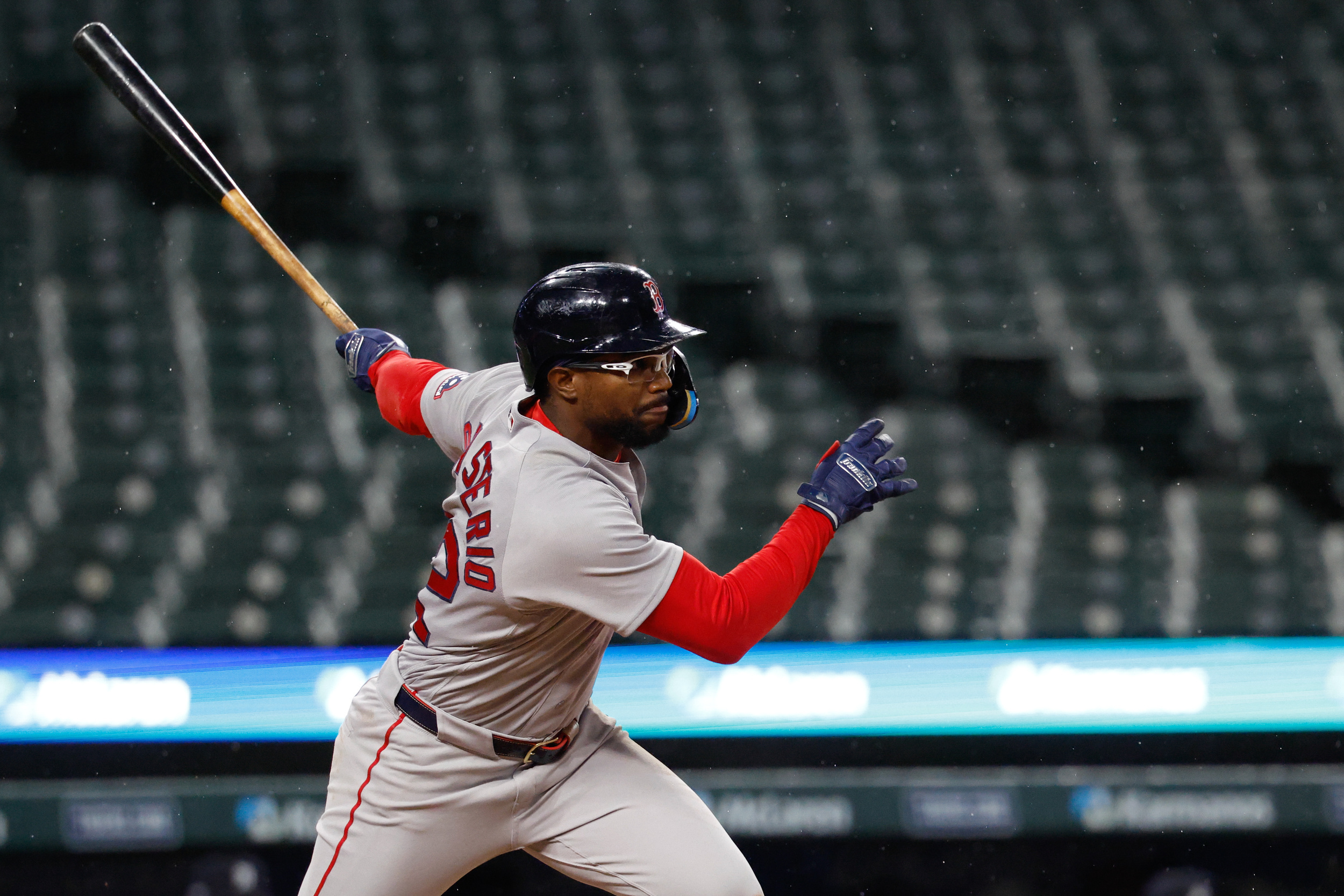 TV broadcast captures the moment lightning struck during Tigers-Red Sox ...