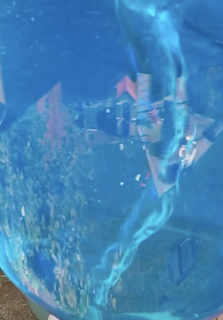 What a vortex looks like in zero gravity