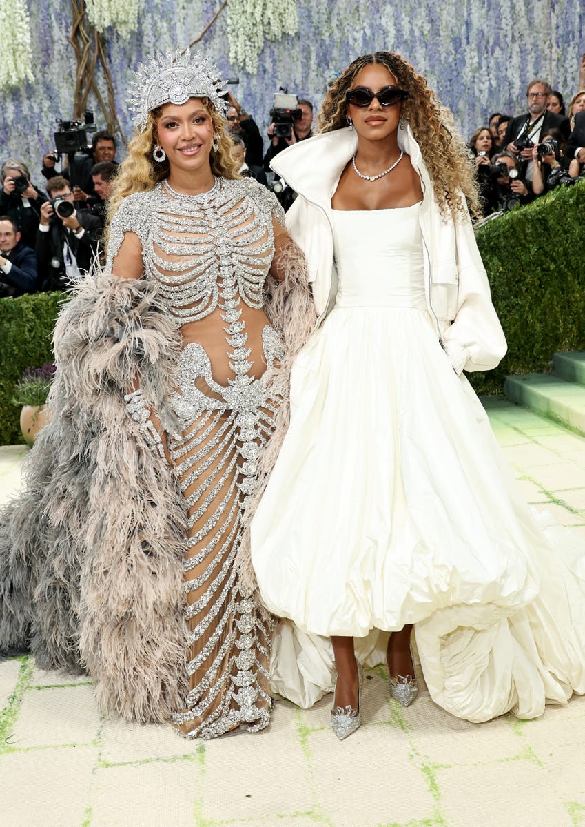 Blue Ivy Carter makes her Met Gala debut in a white bubble gown ...