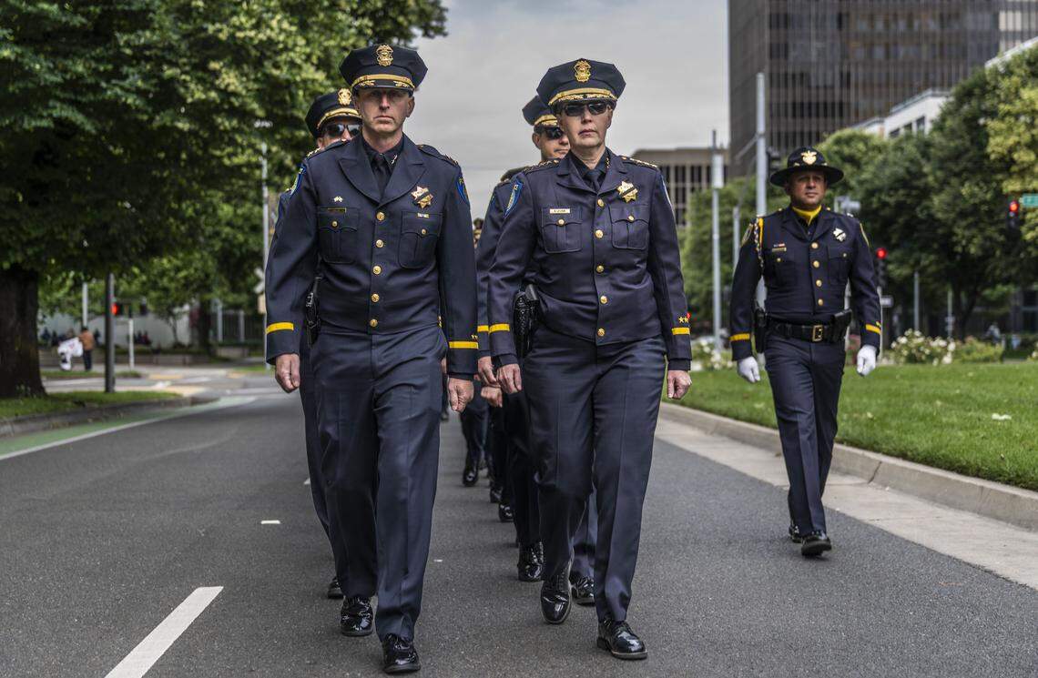 See California's fallen peace officers honored in Sacramento ceremony