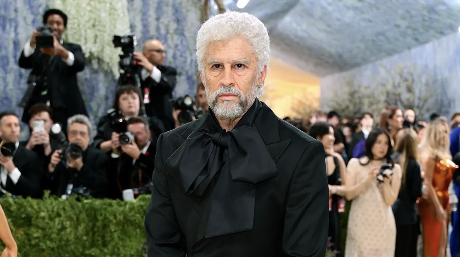 (VIDEO) Bad Bunny explains his 53-year Met Gala transformation