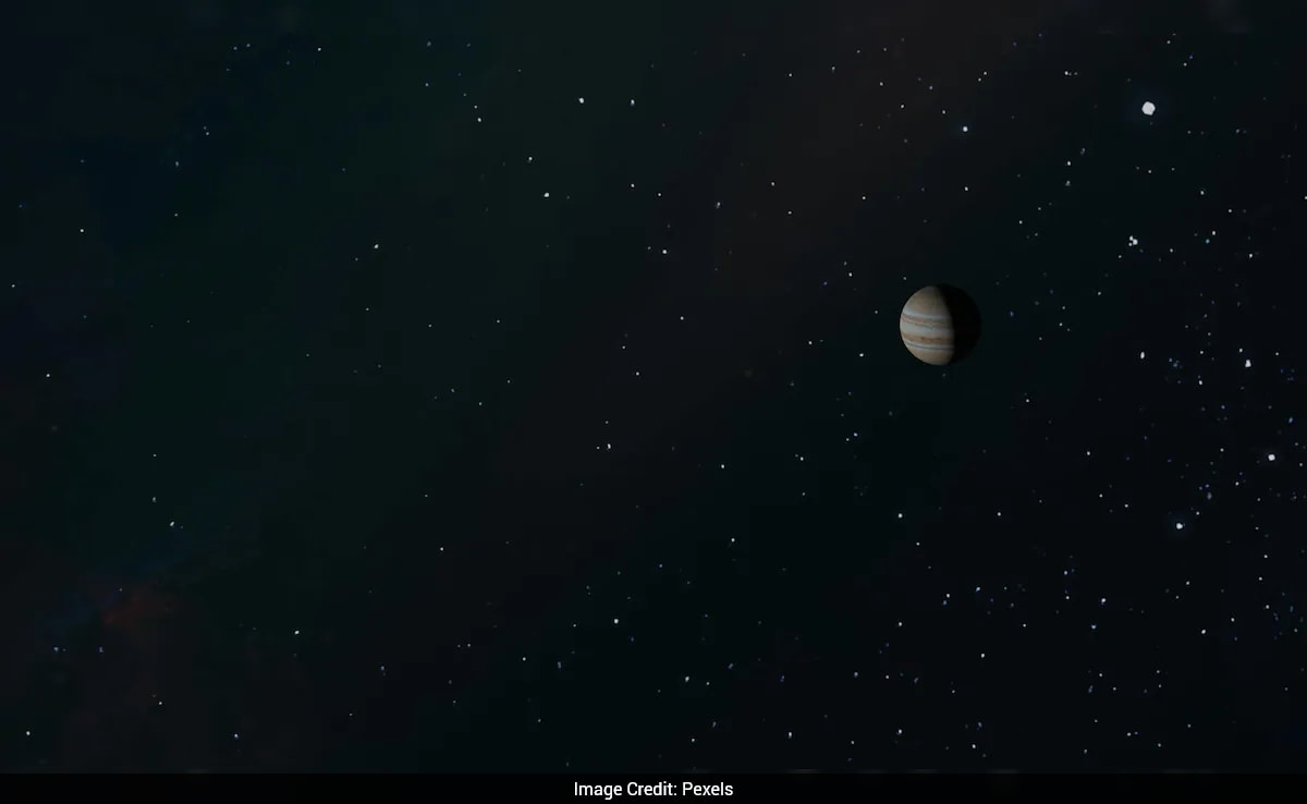 Astronomers spot 27 potential planets orbiting two suns