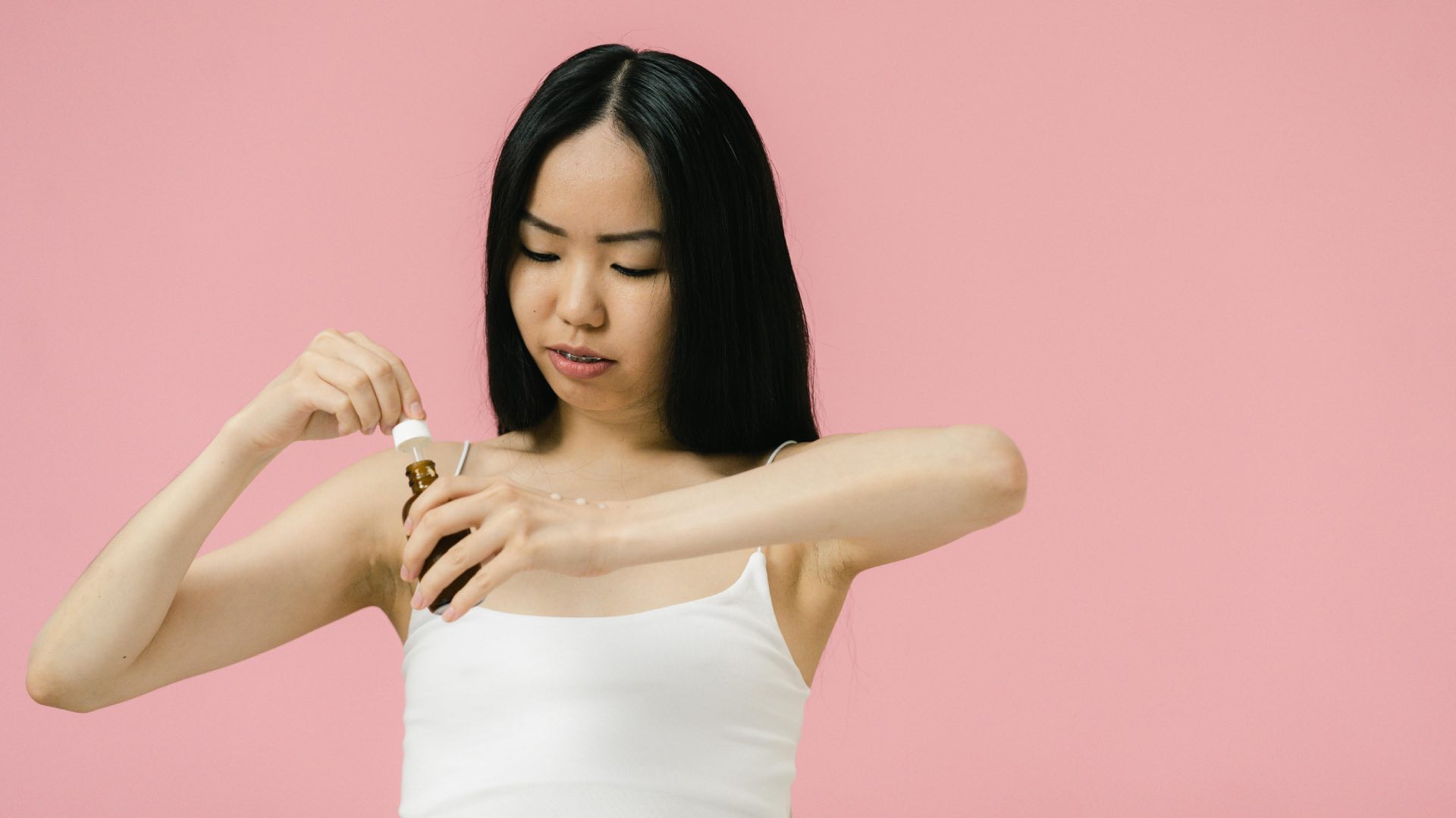 The growing popularity of full-body deodorants is prompting reactions ...