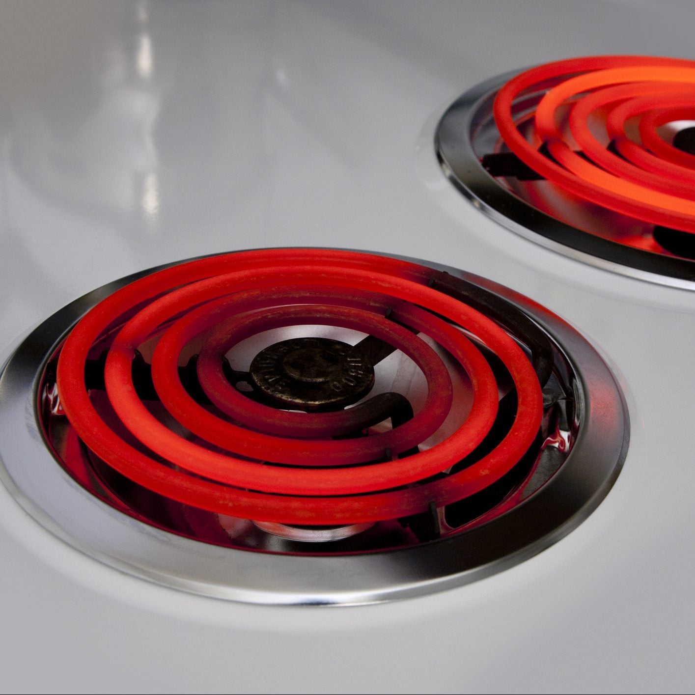 How to replace an electric stove burner