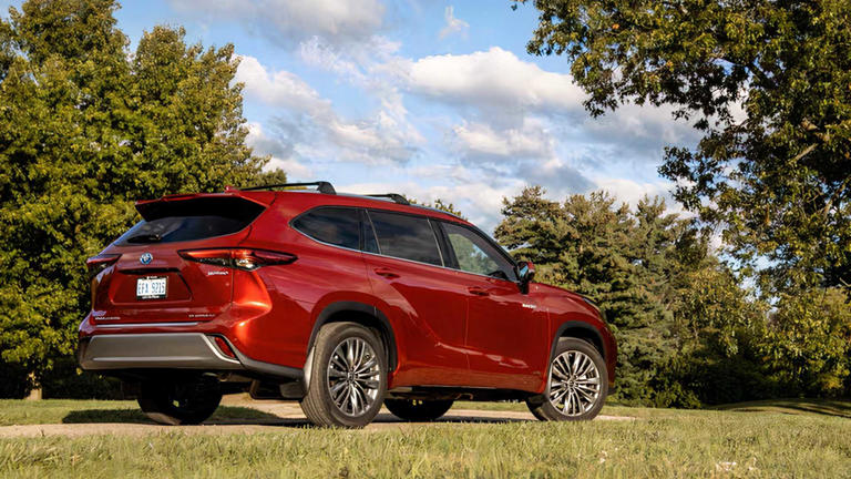 2026 Toyota Grand Highlander Hybrid MAX: The family SUV with the ...