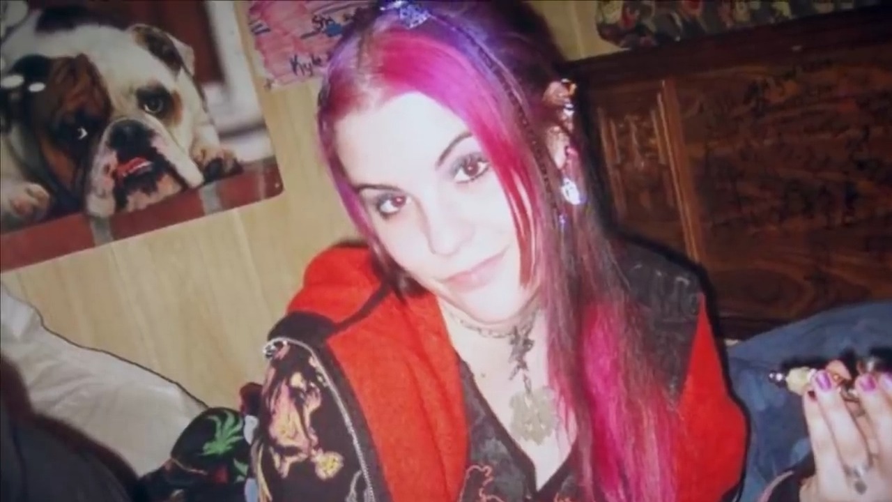 A MySpace romance turned deadly when he thought she was texting someone ...