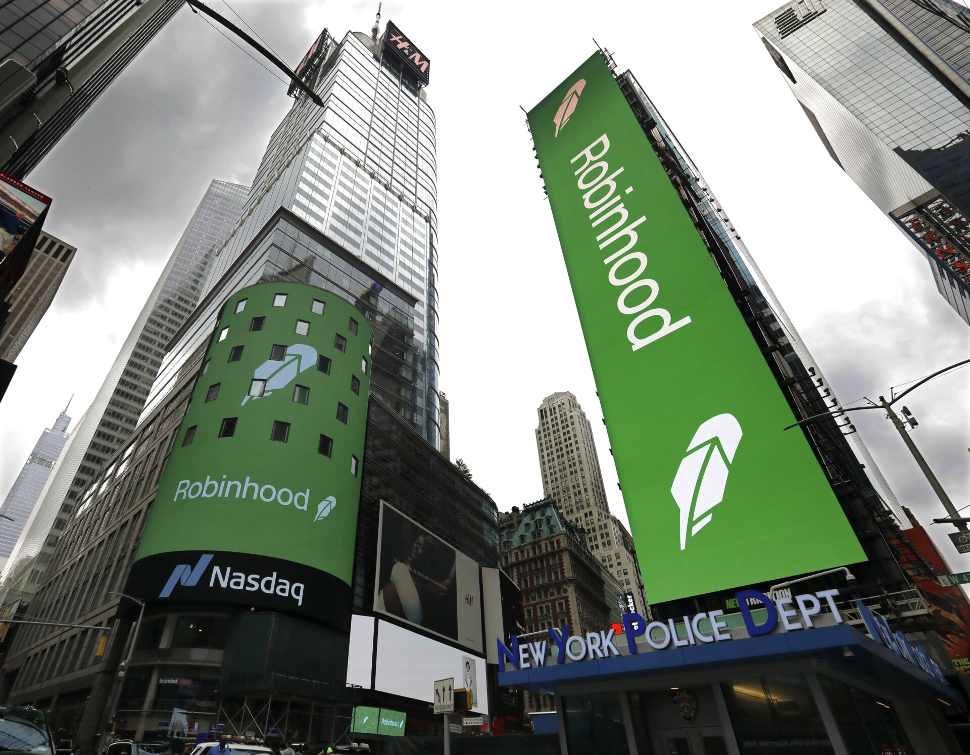 Η BlackRock προτείνει τα ETFs ως αντίδοτο ρευστότητας για τους ιδιώτες ...