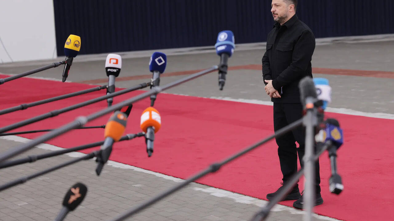 Zelenskyy criticizes Russia's attacks amid proposed truce