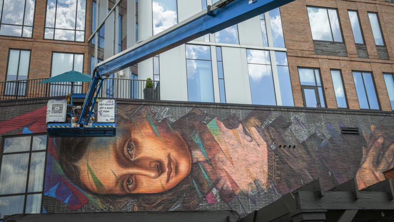The Short North's most recognizable mural gets a facelift
