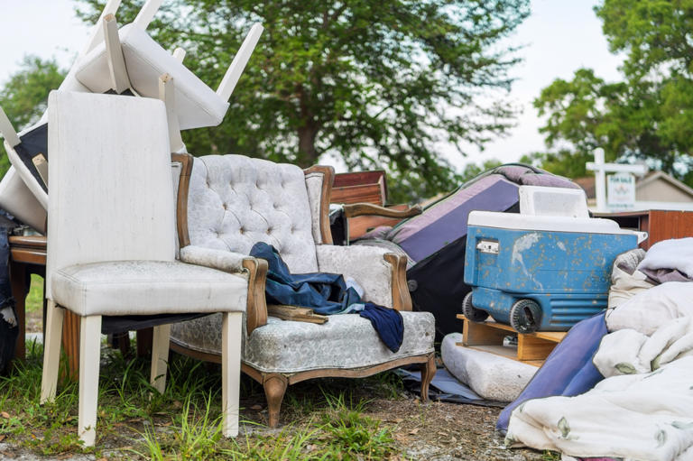 14 signs you own way too much stuff, according to research