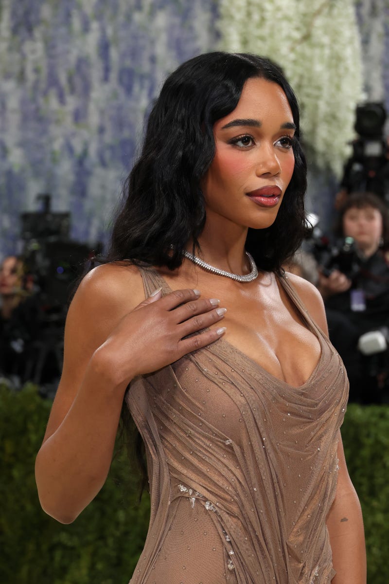 'Iced Nails' Are 2026's Met Gala's Simplest Manicure, How To Recreate ...