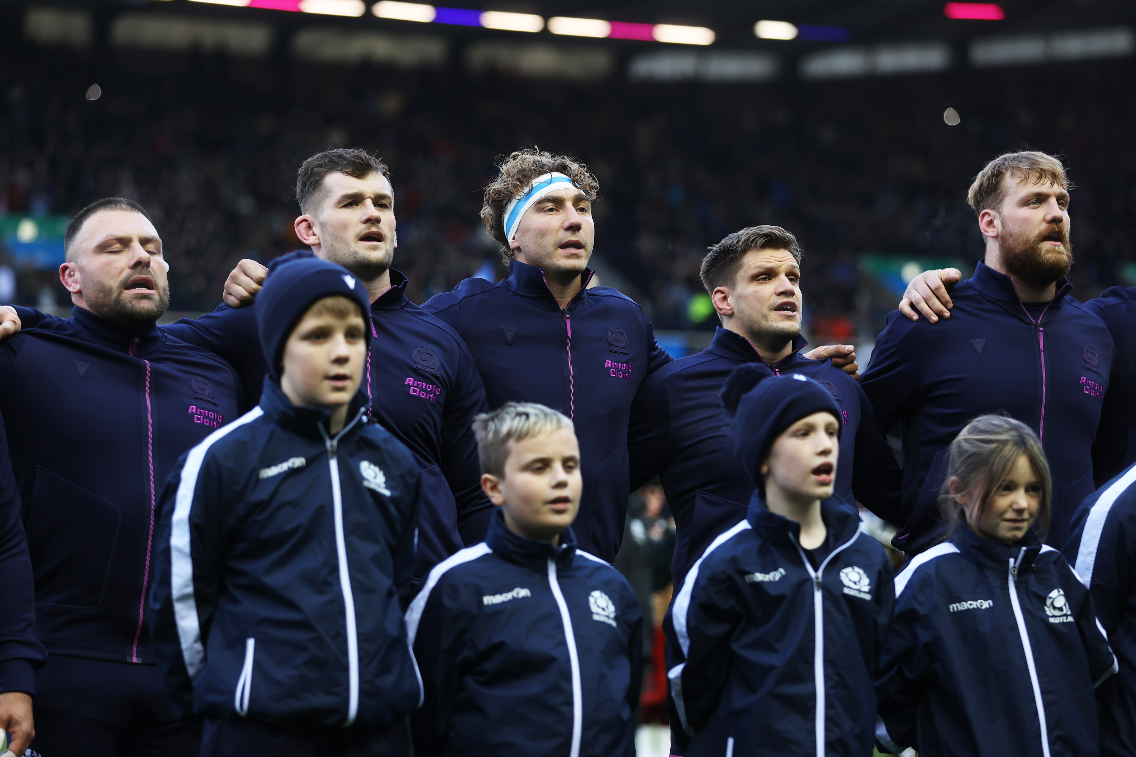 Glasgow Warriors 'land' former Scotland captain in statement signing