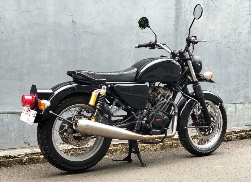 Modifikasi Honda Tiger Revo, lawan dominasi Royal Enfield Meteor 350