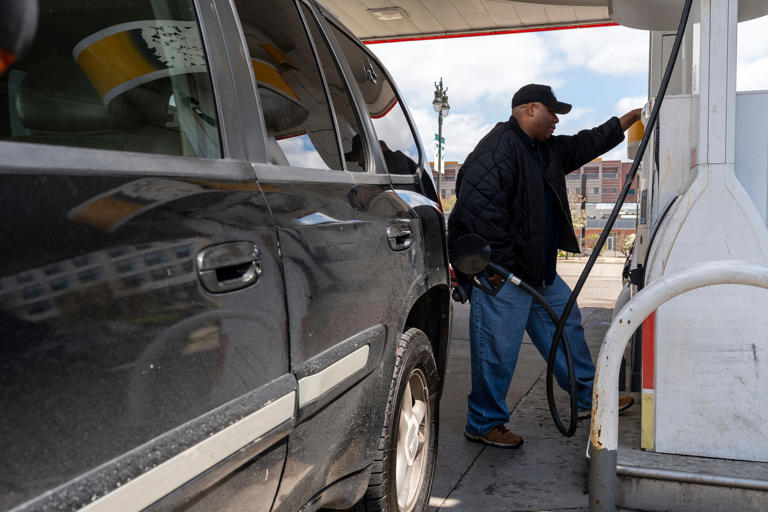 Michigan's high gas prices, economic uncertainty raise summer tourism ...