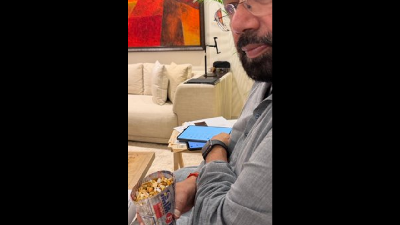 Harsh Goenka shares 'post Bengal elections' scenes, eats jhalmuri!