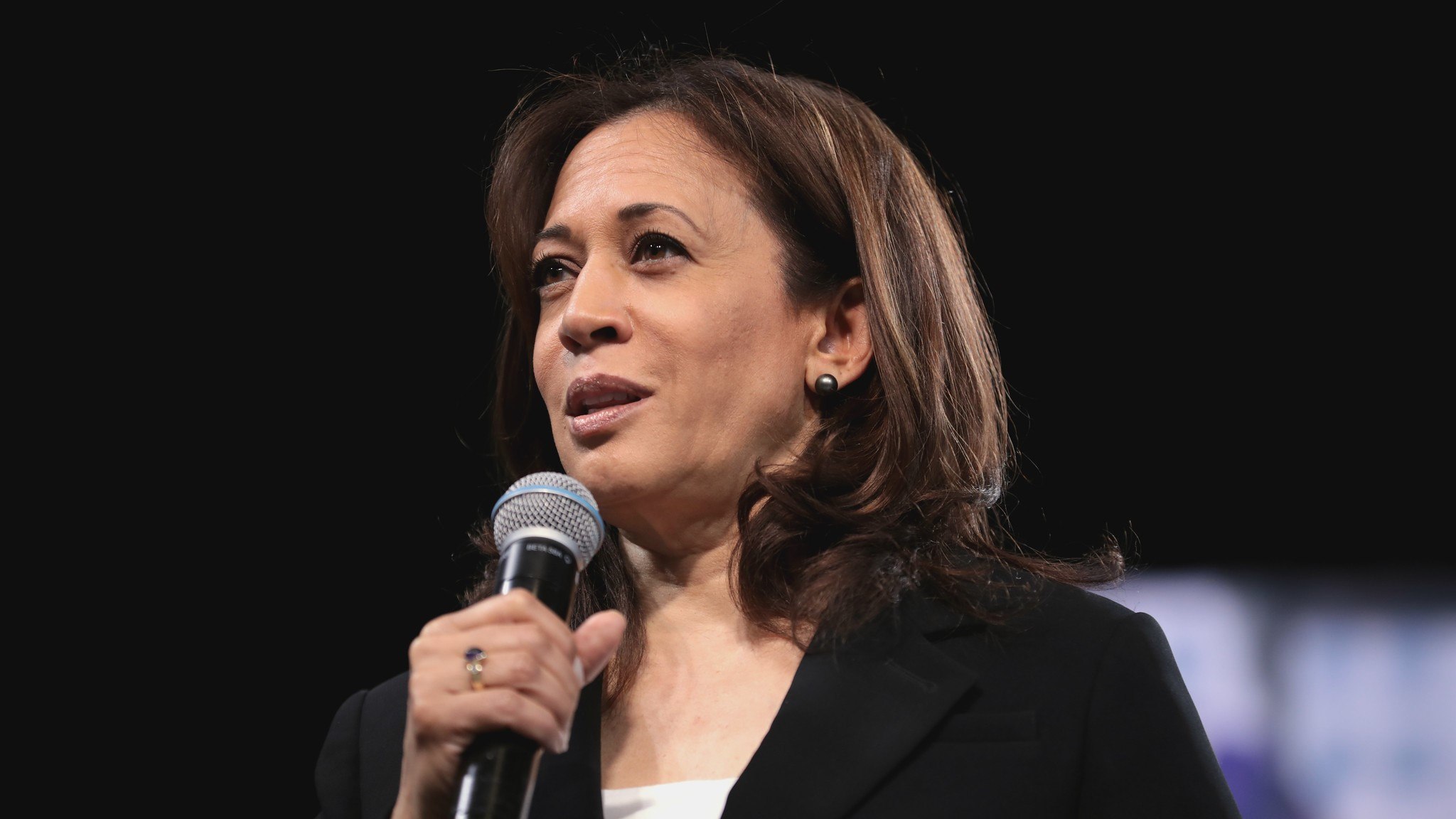 „Korrupt und inkompetent“: Kamala Harris rechnet mit Trump ab