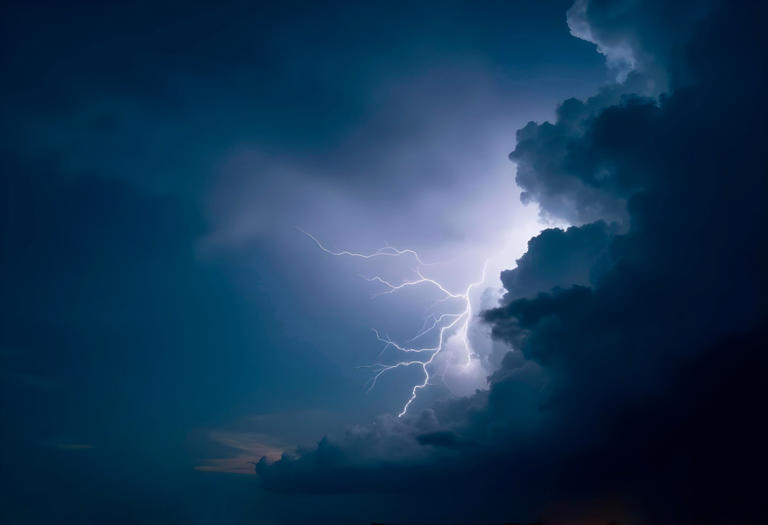 Orages : 5 départements en vigilance jaune à partir de 16h ce vendredi