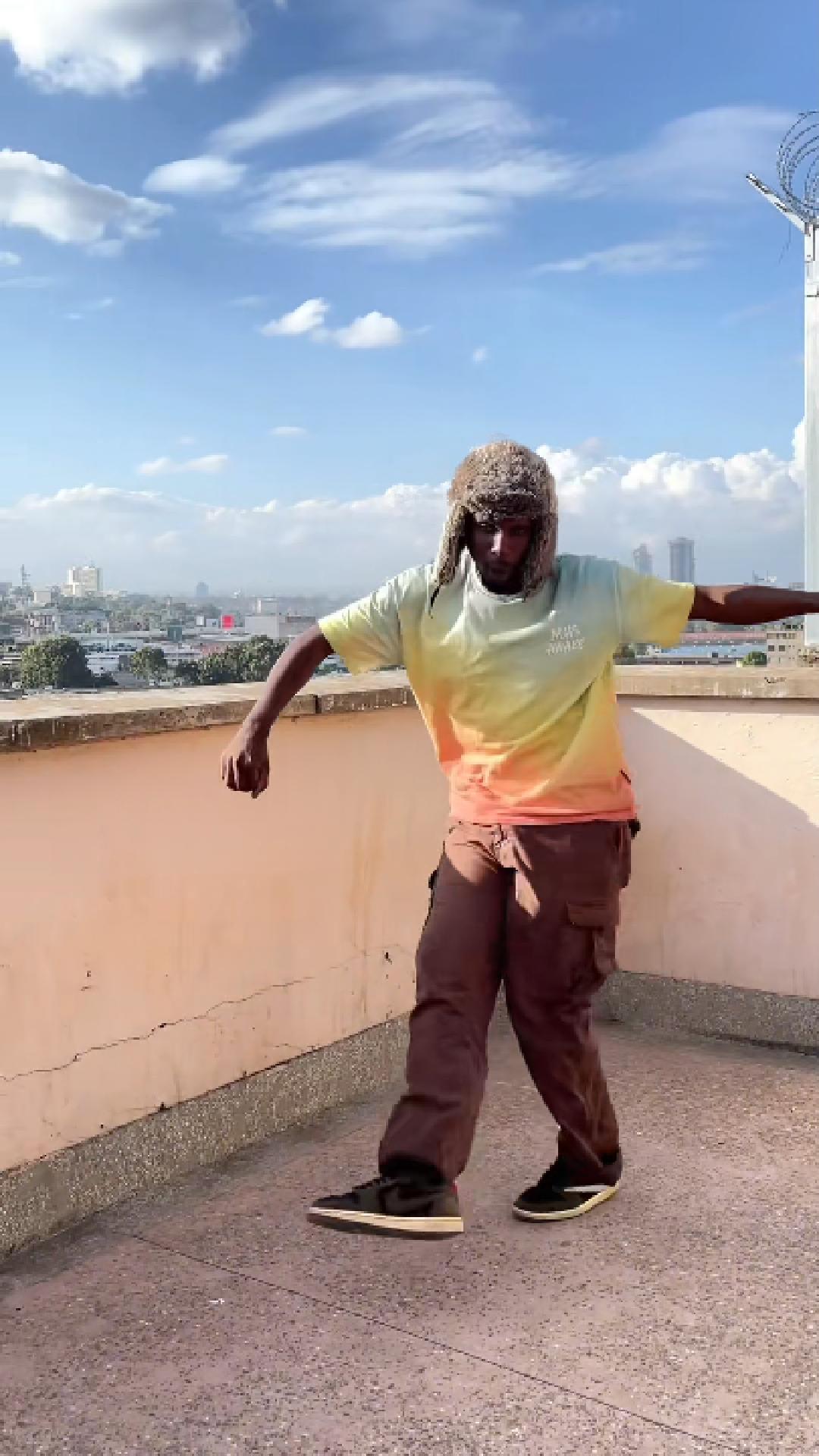 Learn amapiano dance—the moves everyone’s trying right now