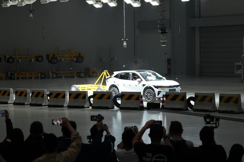 Geely Safety Center, bukti kualitas sistem keselamatan dan keamanan ...