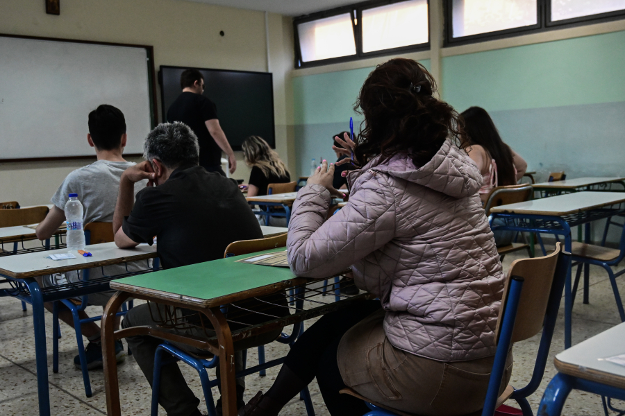 Πανελλήνιες 2026: Τα νέα προτεινόμενα θέματα και οι απαντήσεις στα ...