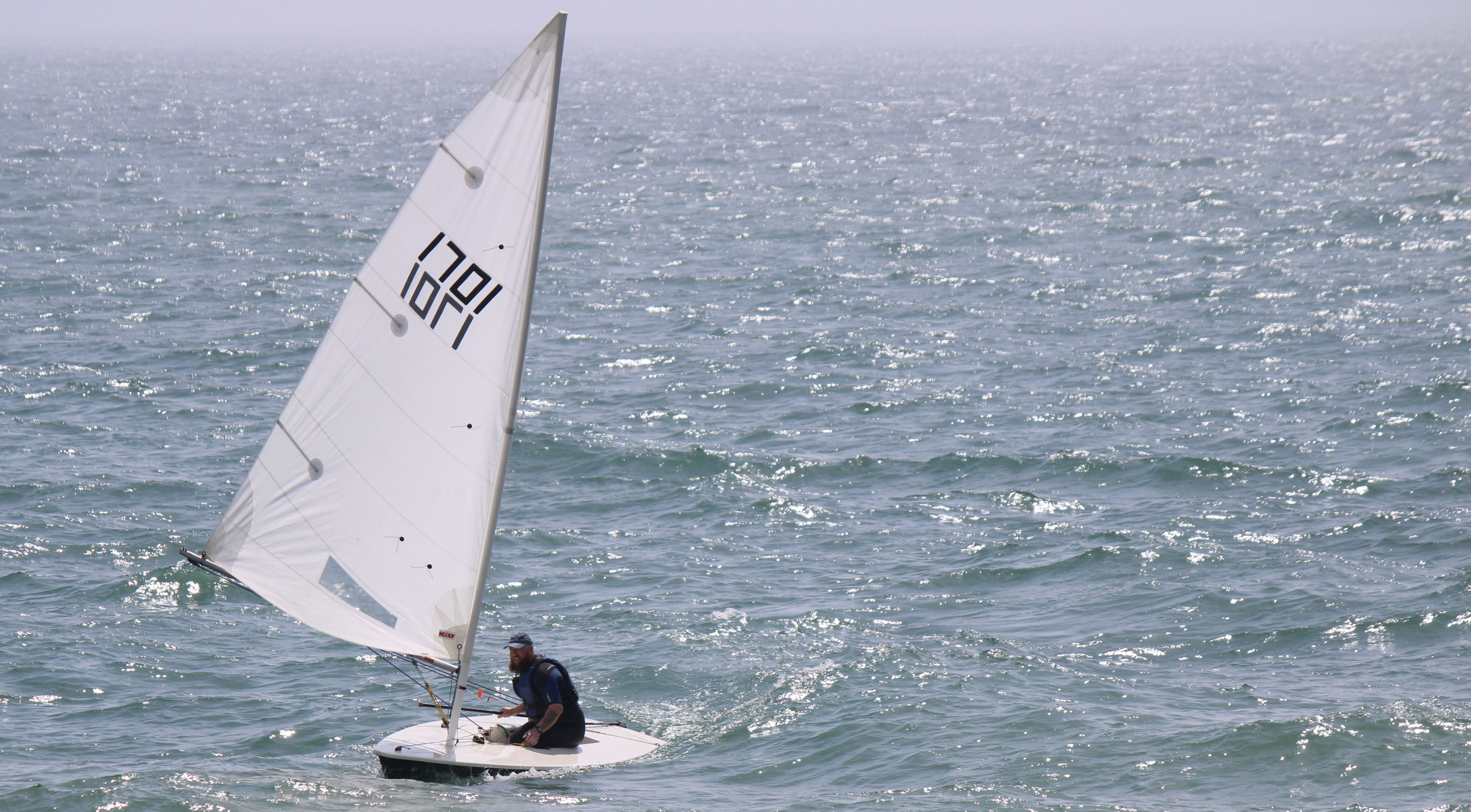 Fog, strong winds and light airs at Hastings & St Leonards