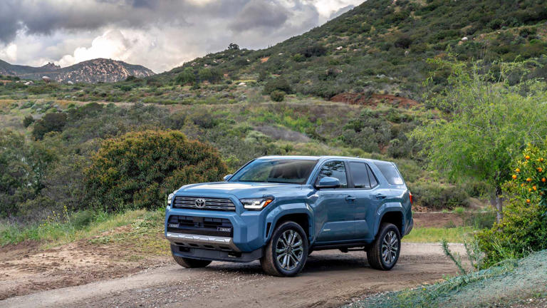 The Toyota 4Runner ditched its V6 and just won a JD Power dependability ...