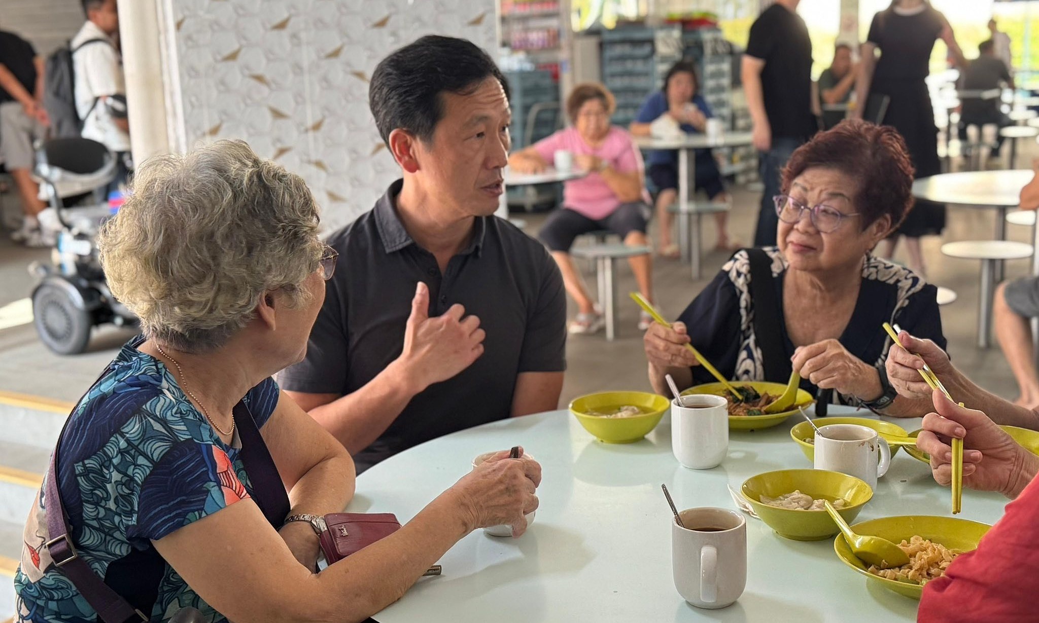 Singapore health minister urges public not to avoid Bedok Central ...