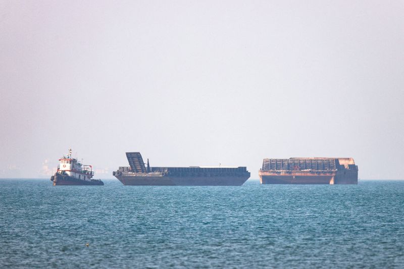 Trump pauses effort to escort ships in Strait of Hormuz, citing deal ...