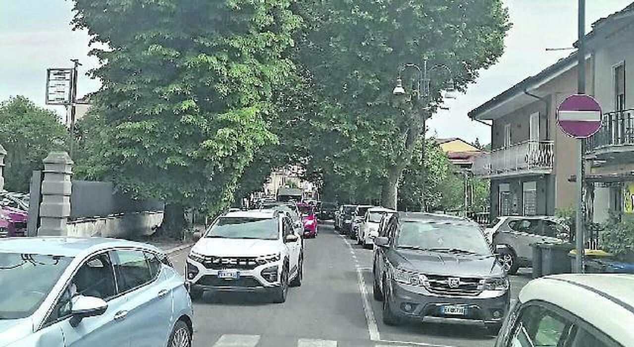 Frosinone, traffico in tilt per i lavori del Brt allo Scalo e a De ...