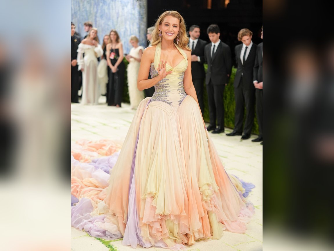 Blake Lively erscheint strahlend bei Met Gala nach Vergleich