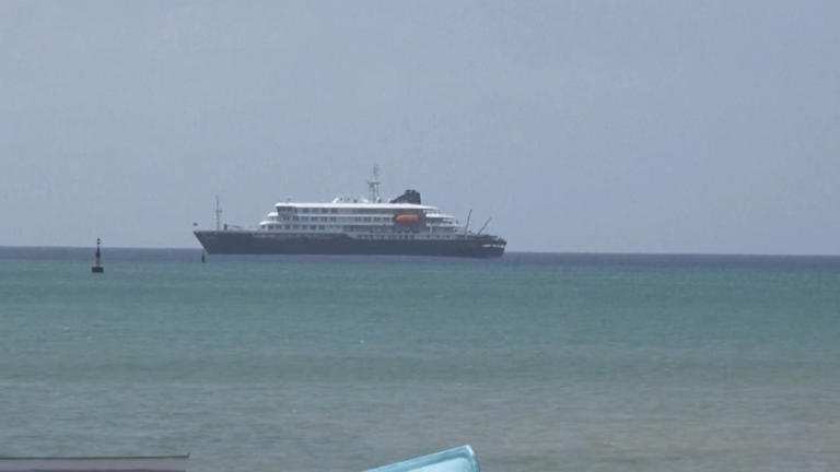Passengers reveal what it's like inside cruise ship's virus purgatory