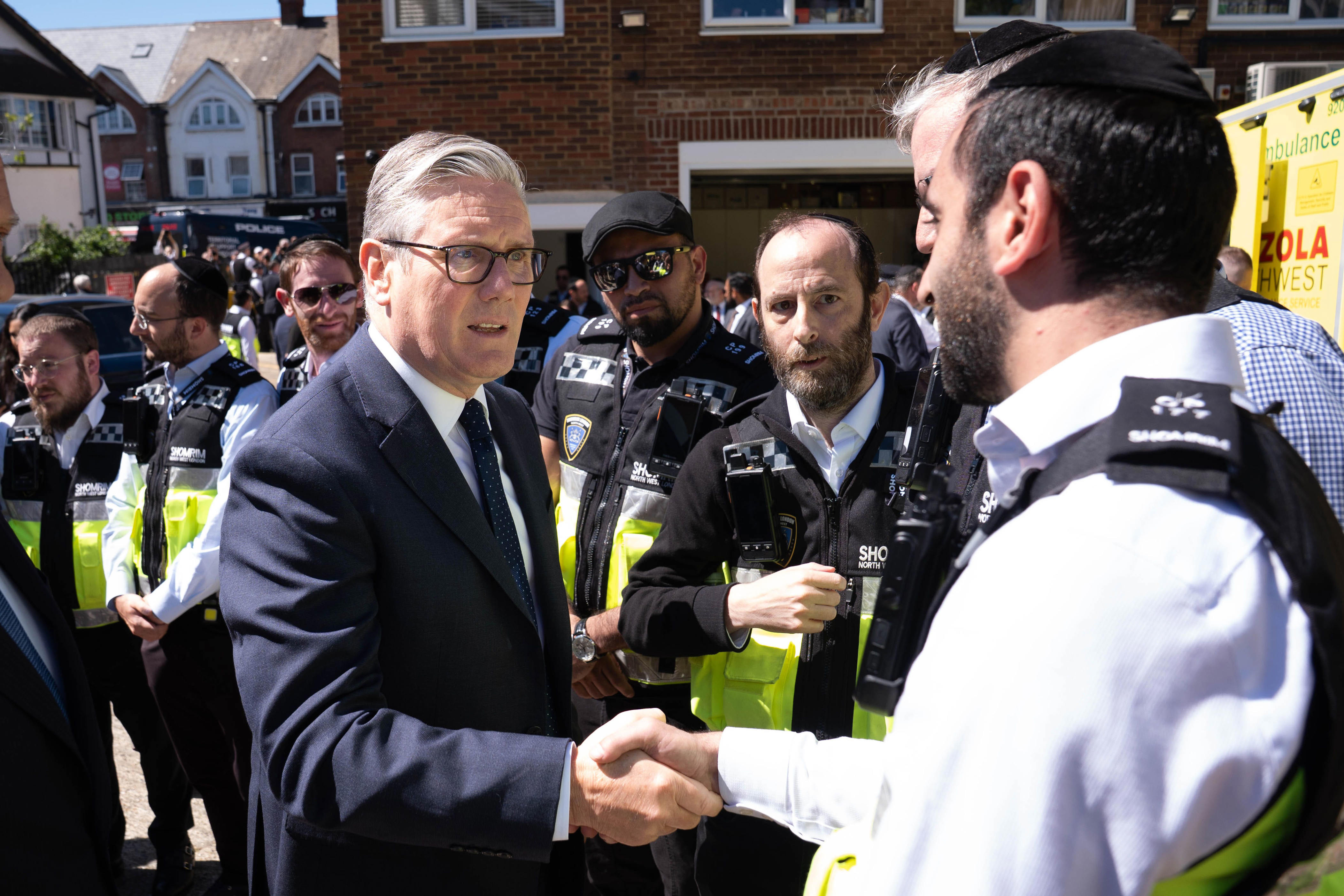 Jewish teen urges Starmer to roll out lessons to combat antisemitism