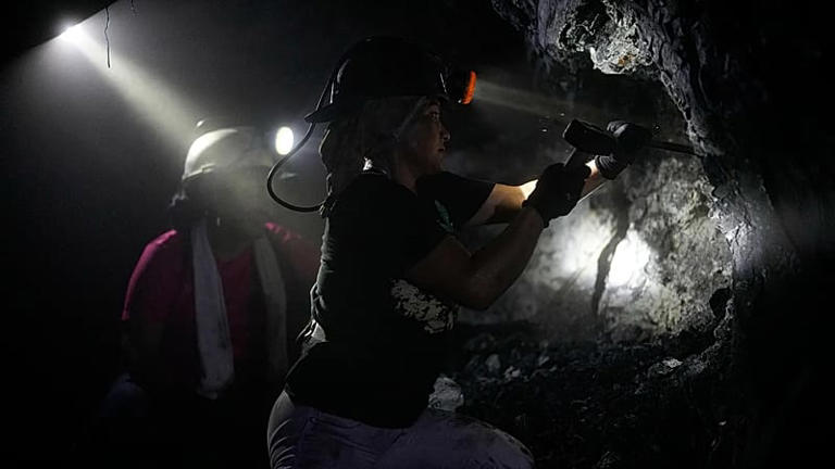 Nine killed in central Colombia mine explosion caused by gas buildup