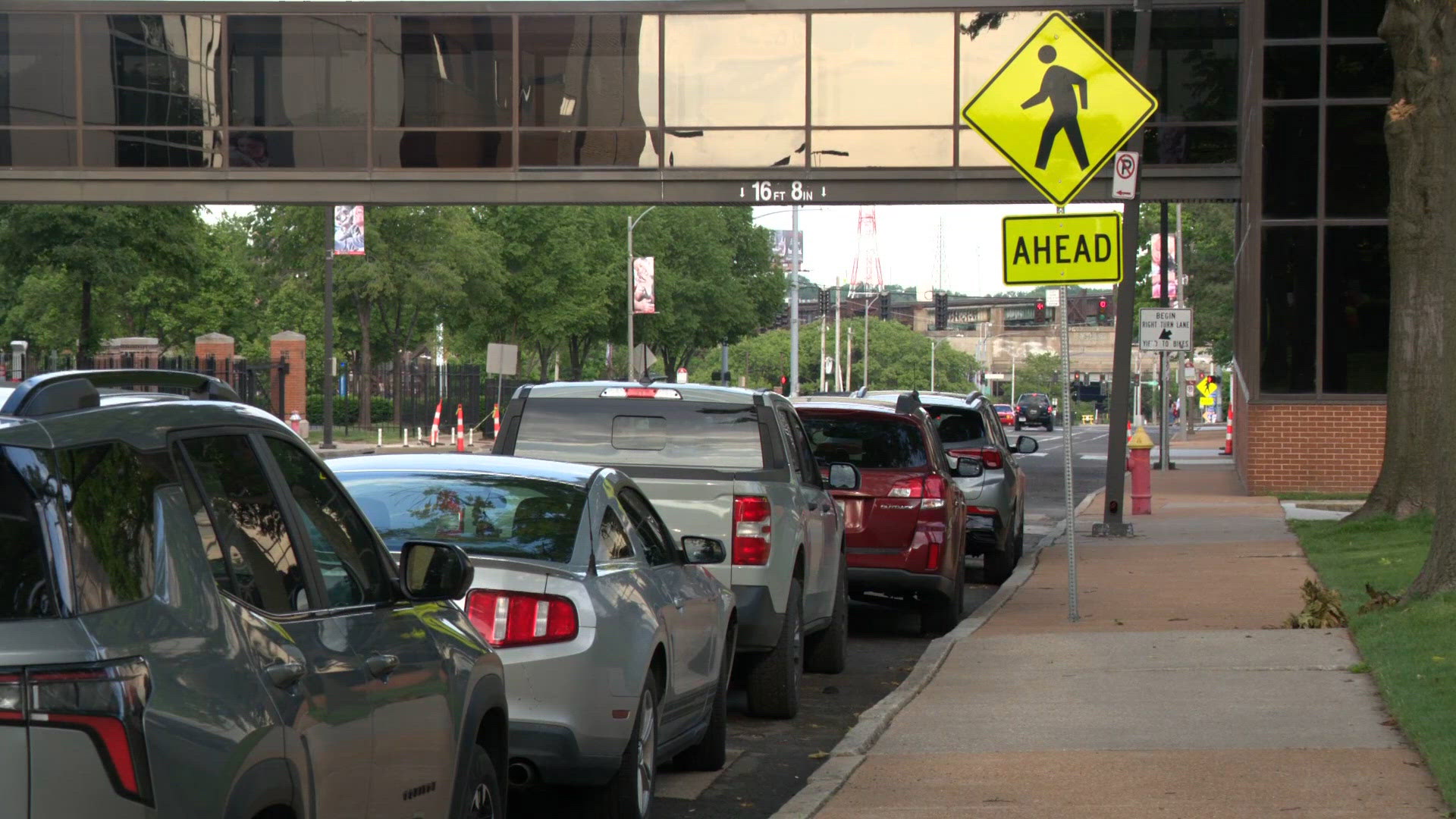 Juveniles detained in connection to car break-ins in downtown St. Louis