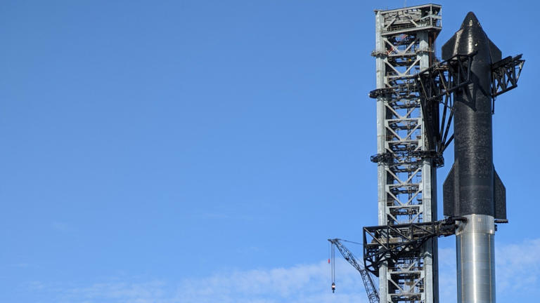 SpaceX’s Starship V3 stands 408 feet tall and targets 100 tons to orbit ...