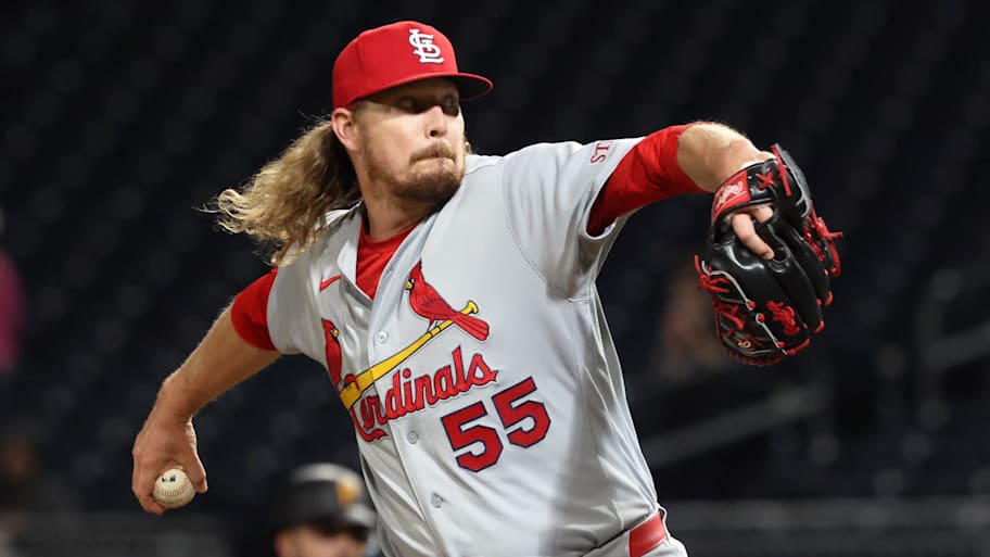 Re-sign or cut ties? How 4 Cardinals contracts are trending early