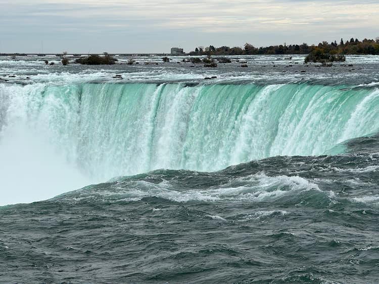 The best way to experience Niagara Falls for the first time
