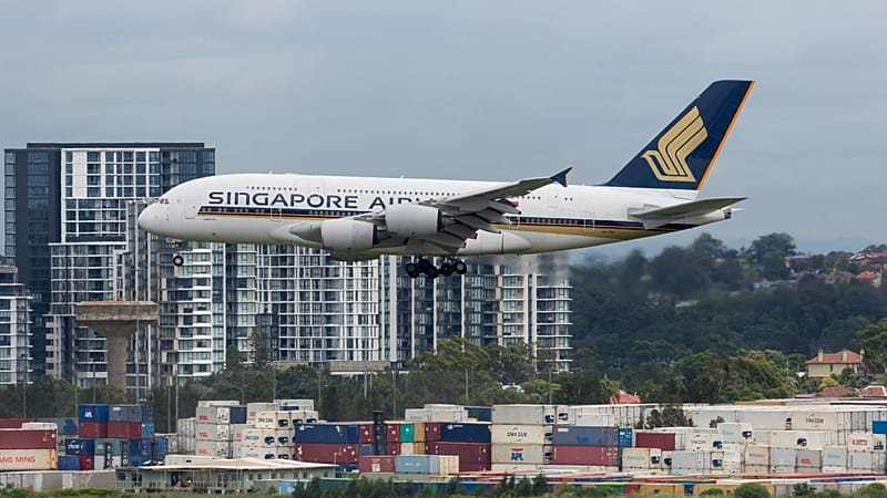 Singapore Airlines to roll out Starlink internet connection on select ...