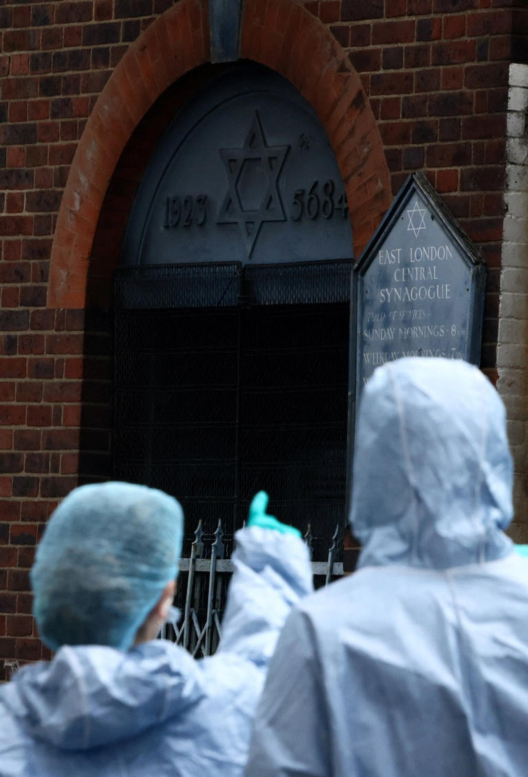 Police probing arson attack at former London synagogue after a wave of ...