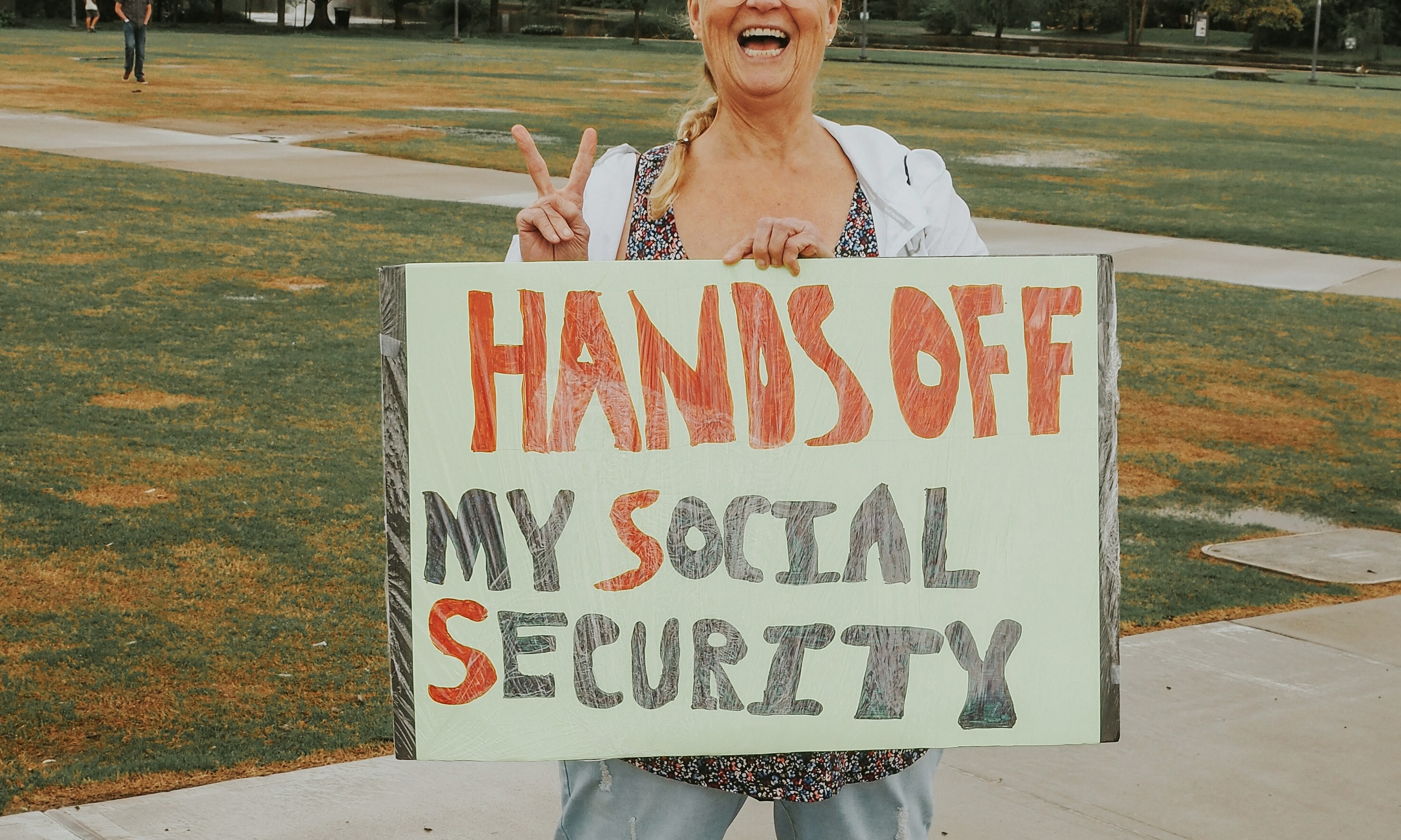 Social Security shock: Experts propose £79,000 cap to save retirement fund