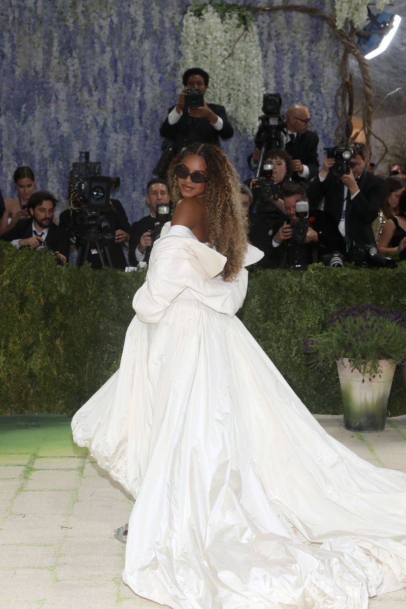 Blue Ivy Carter’s Met Gala 2026 debut broke the event’s rules, and we ...