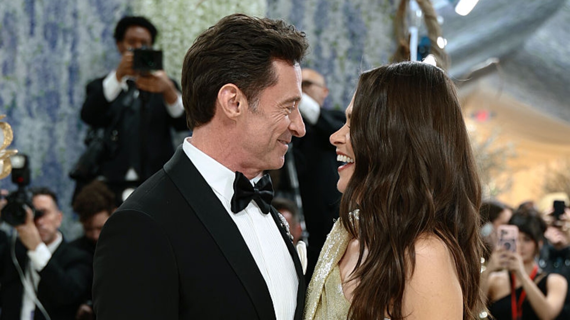 Hugh Jackman strahlt nach Ehe-Aus neben seiner Neuen