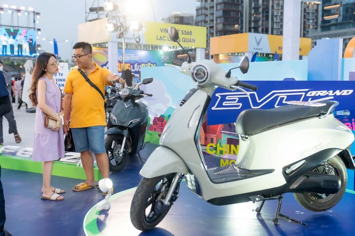 Chọn xe máy điện, người dùng hưởng lợi kép: Tiết kiệm chi phí, giảm ô nhiễm