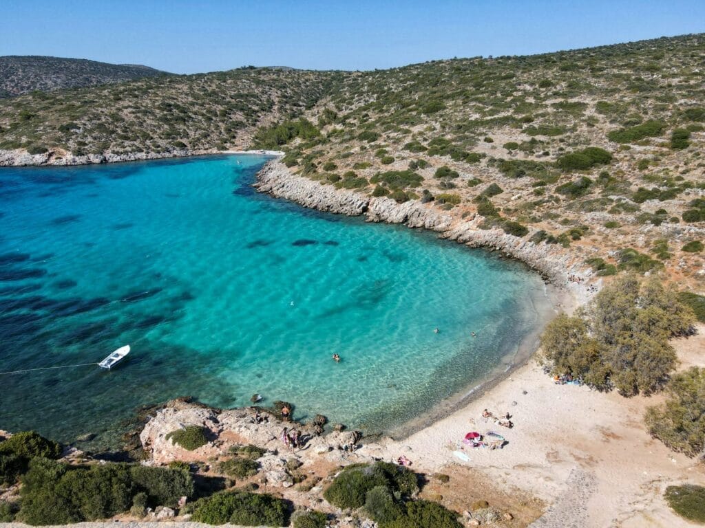 Κοινωνικός τουρισμός για συνταξιούχους: Δωρεάν έως και 12 διανυκτερεύσεις