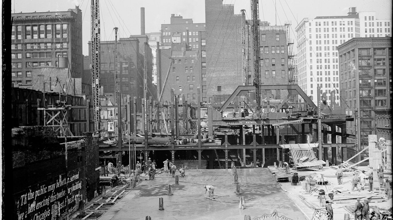 History mystery: A lost photo of Chicago's Palmer House construction