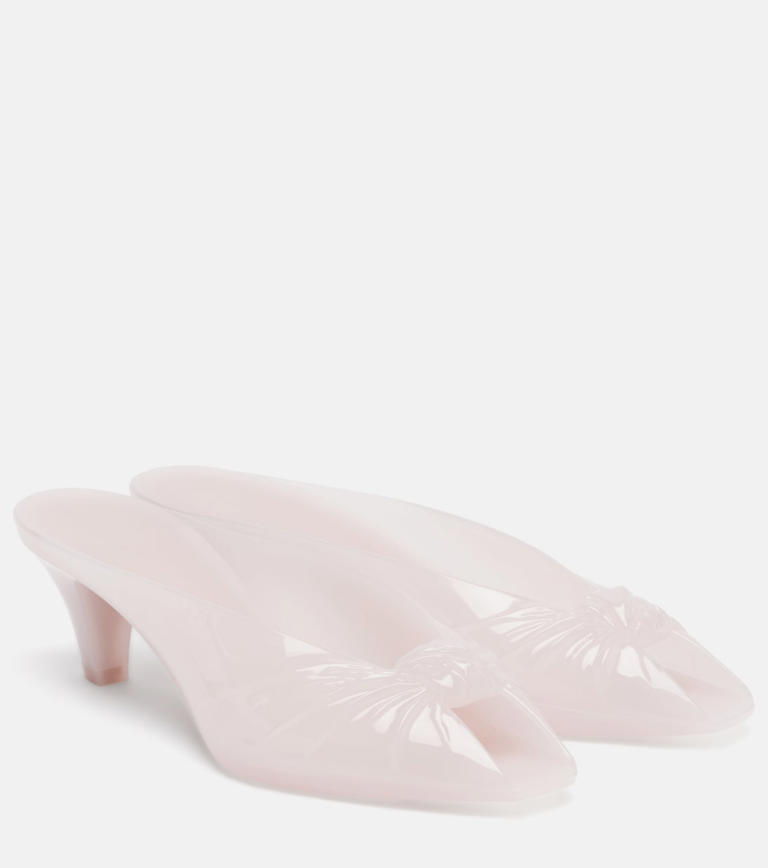 FYI: These dated spring shoe trends are worth skipping in 2026
