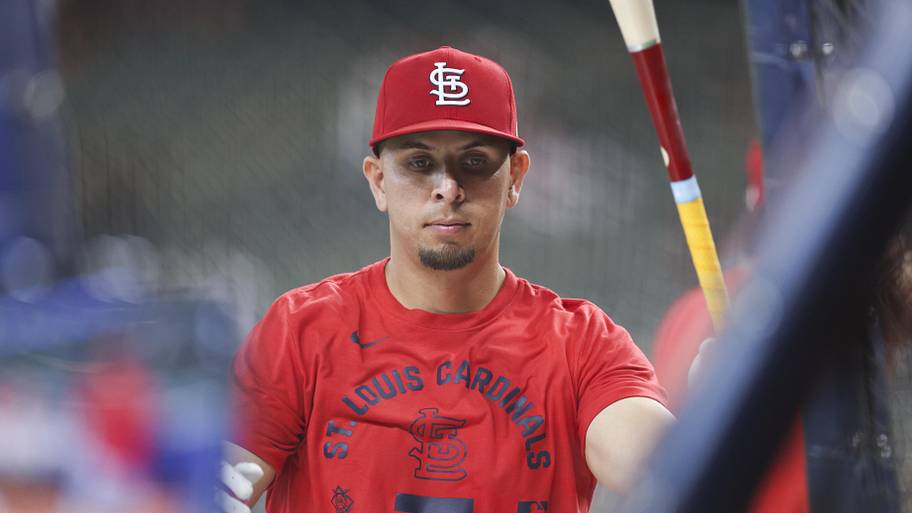 Re-sign or cut ties? How 4 Cardinals contracts are trending early