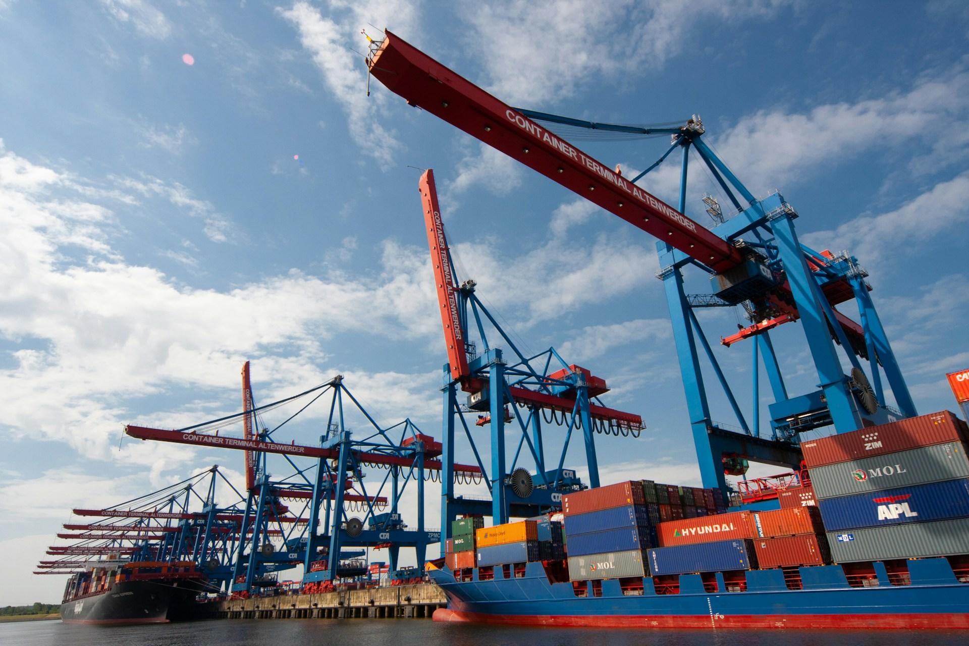 The US states that cannot afford a trade war with Canada and know it