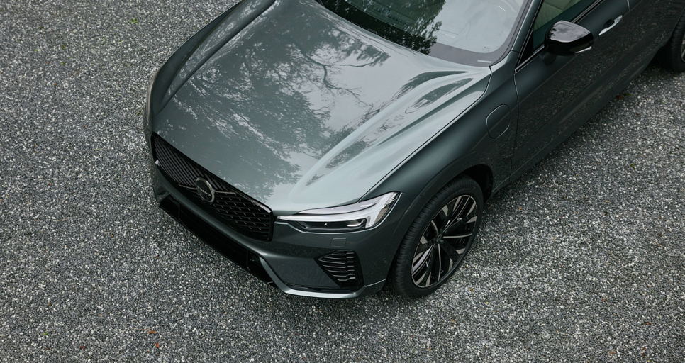 462 HP, 27.6 MPG, 523 lb-ft torque Volvo XC60 plug-in hybrid is a ...