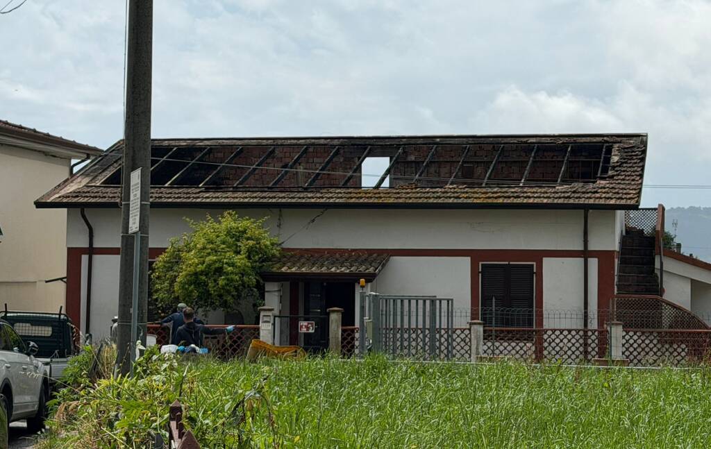 Dichiarata inagibile la casa di Castelnuovo colpita questa mattina da ...